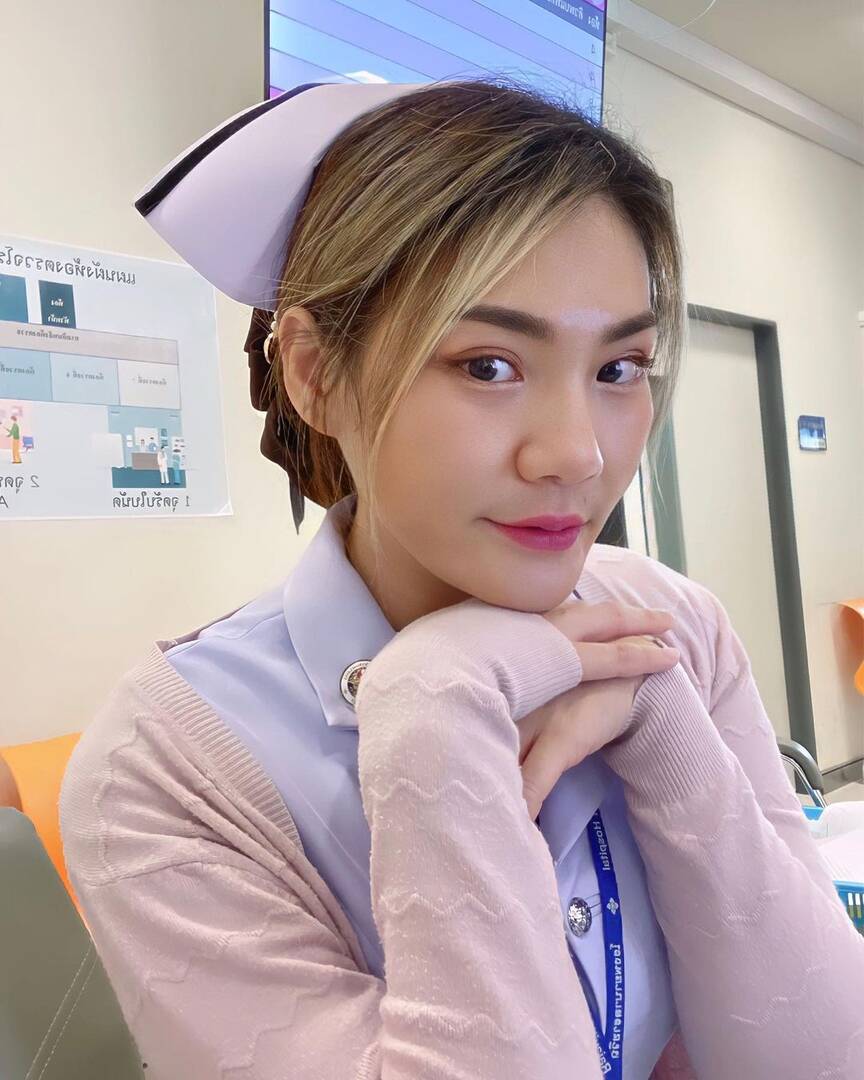 แชท กับ Chompuu ที่อยู่ กรุงเทพมหานคร