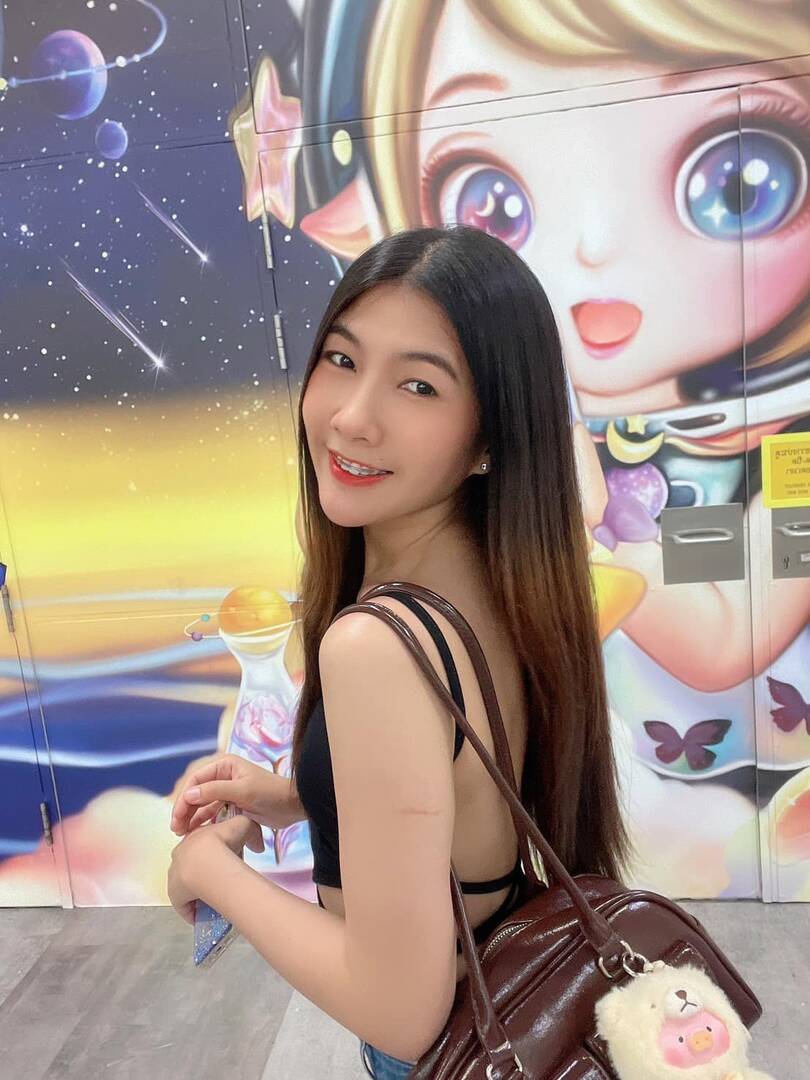 แชท กับ Fern Kamonpun ที่อยู่ สมุทรปราการ