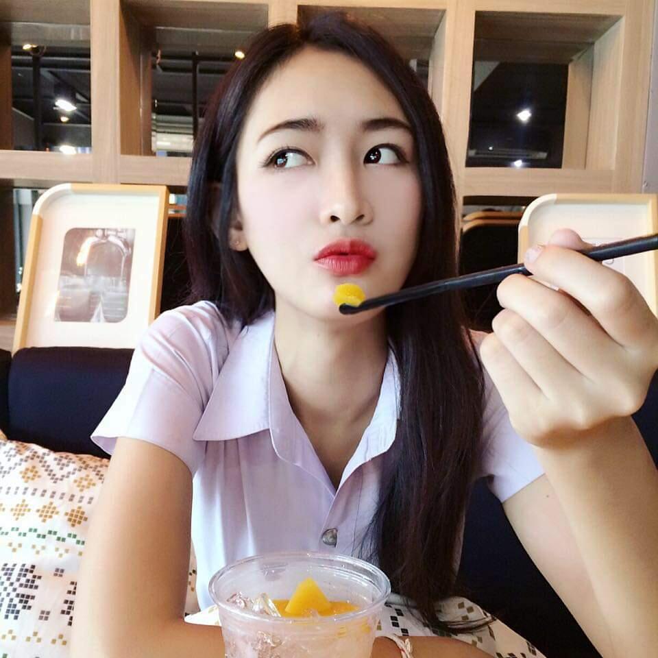 แชท กับ ♡รับงๅน☆เกรดVIP5☆น้องใบเฟิร์น《Zone'กรุงเทพ》