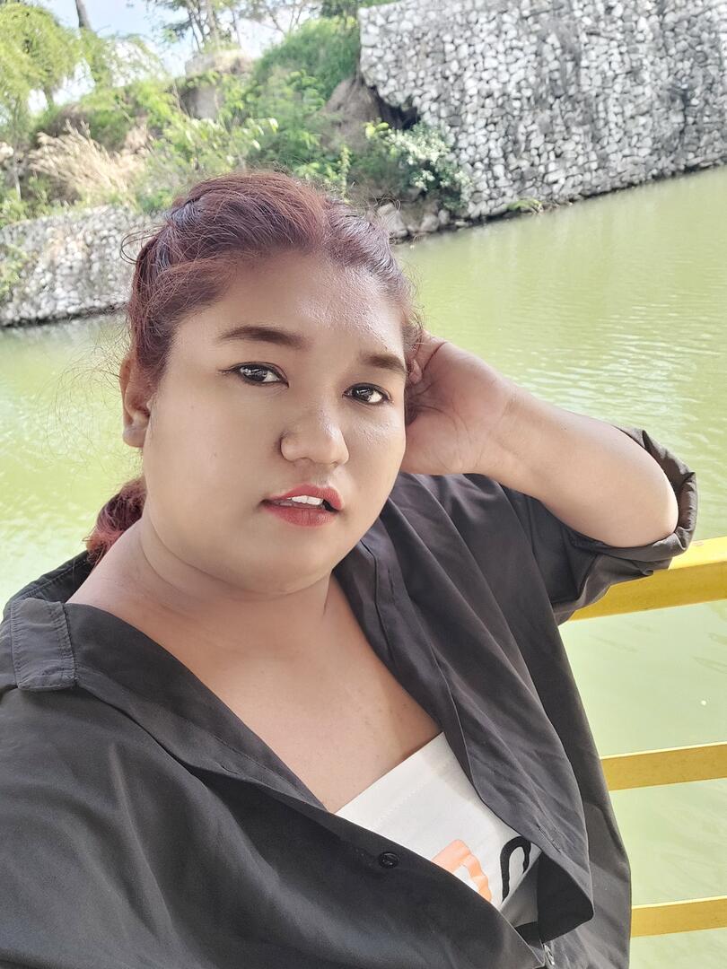 แชท กับ Tata 100up